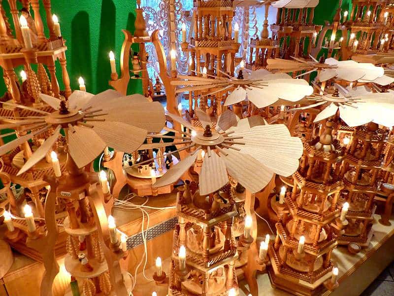 Spielzeugdorf Seiffen - wo das Spielzeug lebendig wird 🥇 DresdenAusflug.de